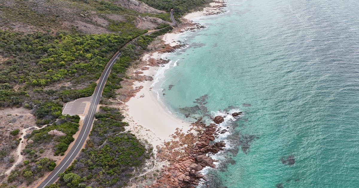 Découvrez la plage de Divna en Croatie : un véritable paradis caché ...